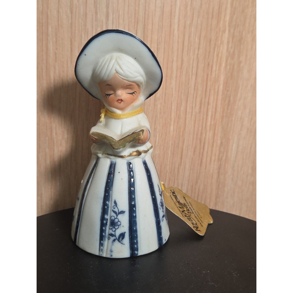 JASCO | Accents | Jasco Royal Majestic Bisque Porcelain Caroler Bell ...